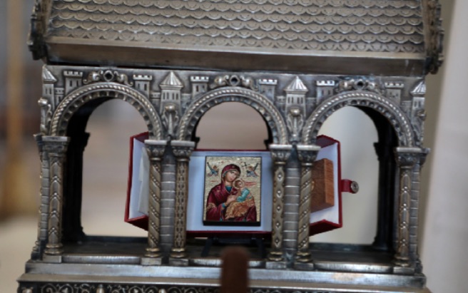 Retour sur… Les reliques – Paroisses catholiques Asnières-Centre